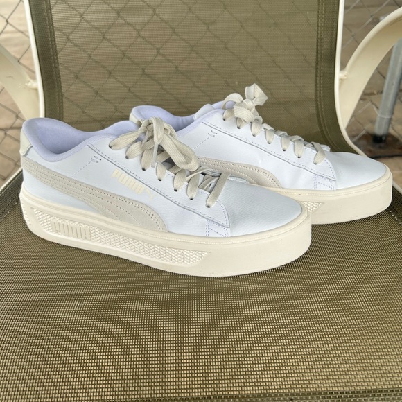 Puma | Shoes | Puma White Sneakers Retroinspired Minimalist Design ...